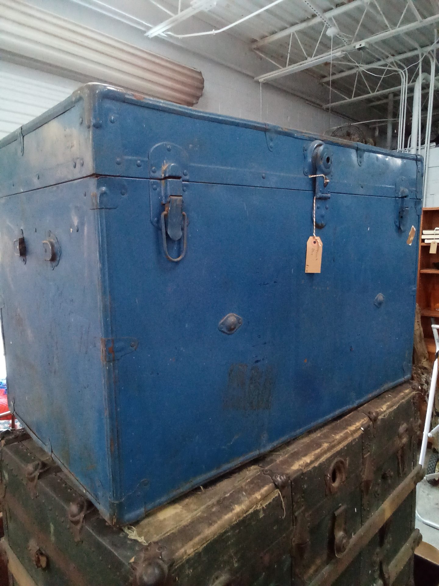 Trunk - Picker Place