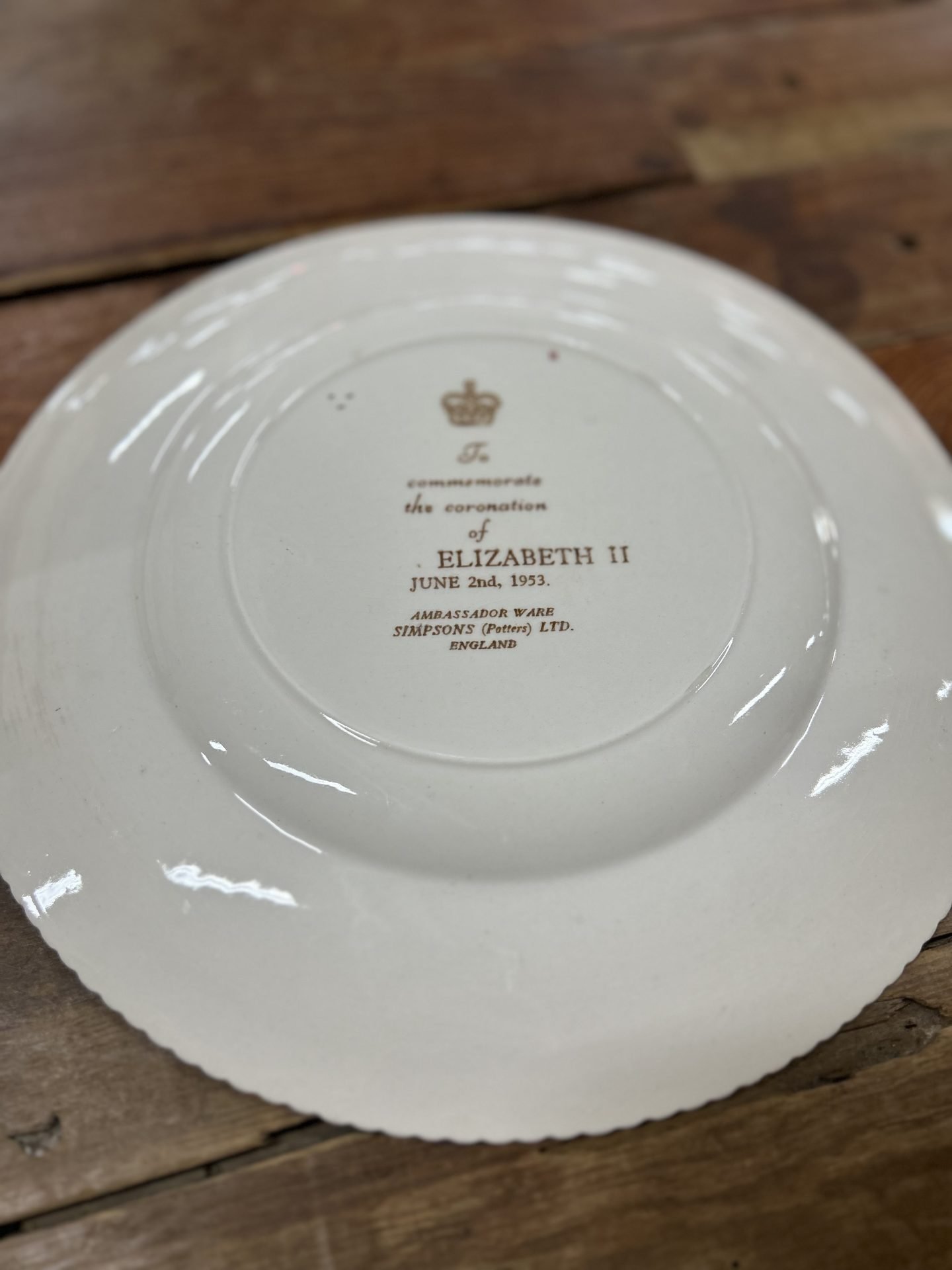Queen Elizabeth Coronation Plate - Picker Place