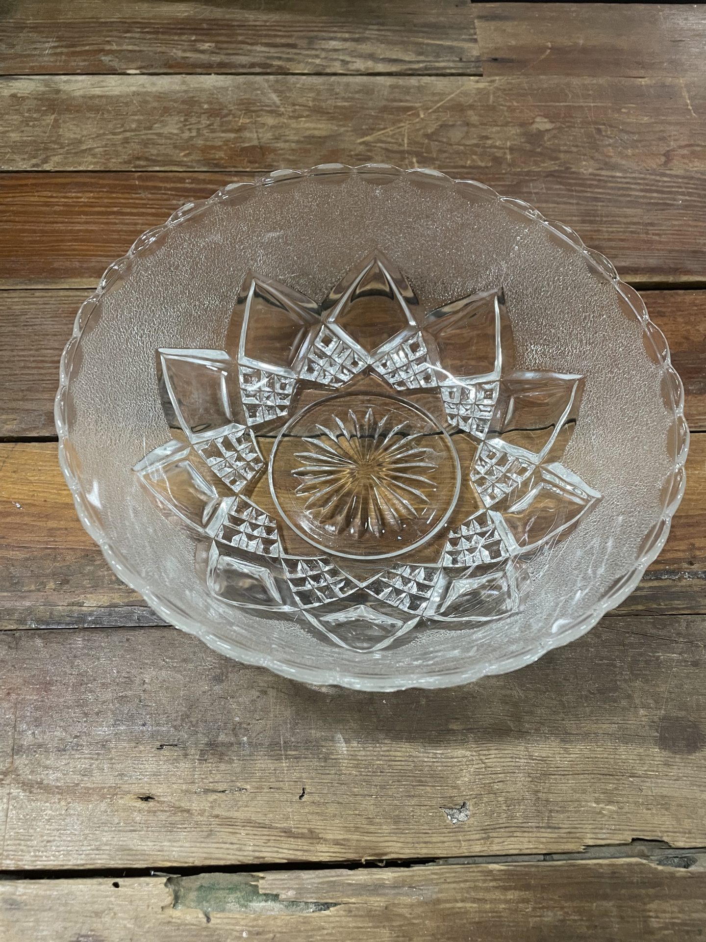 Glass Bowl - Picker Place