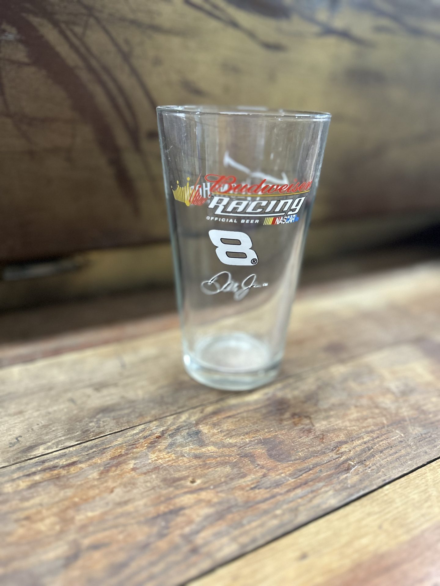 Budweiser 8 Racing Logo Glass - Picker Place