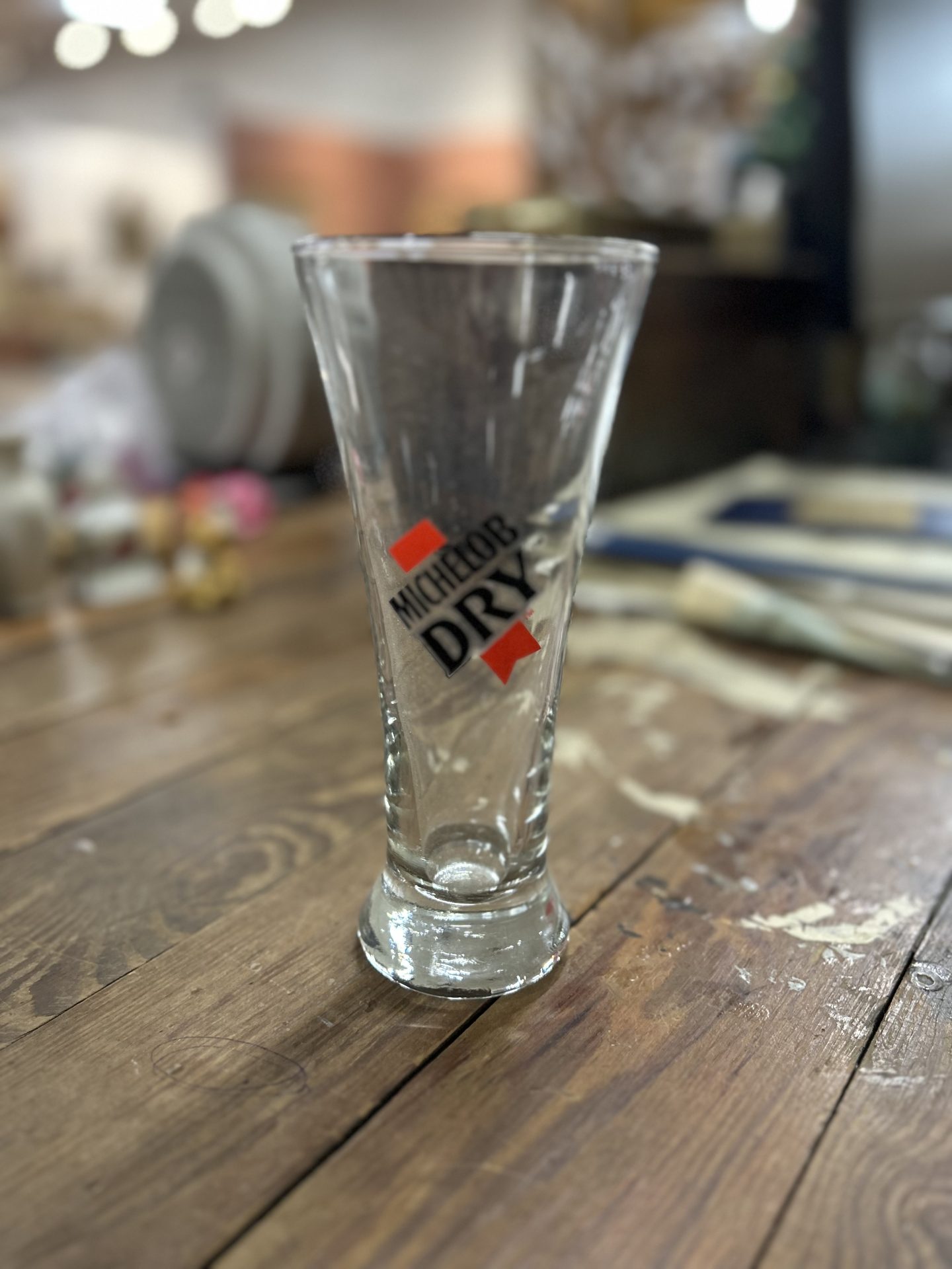 Michelob Dry Pilsner Glass - Picker Place