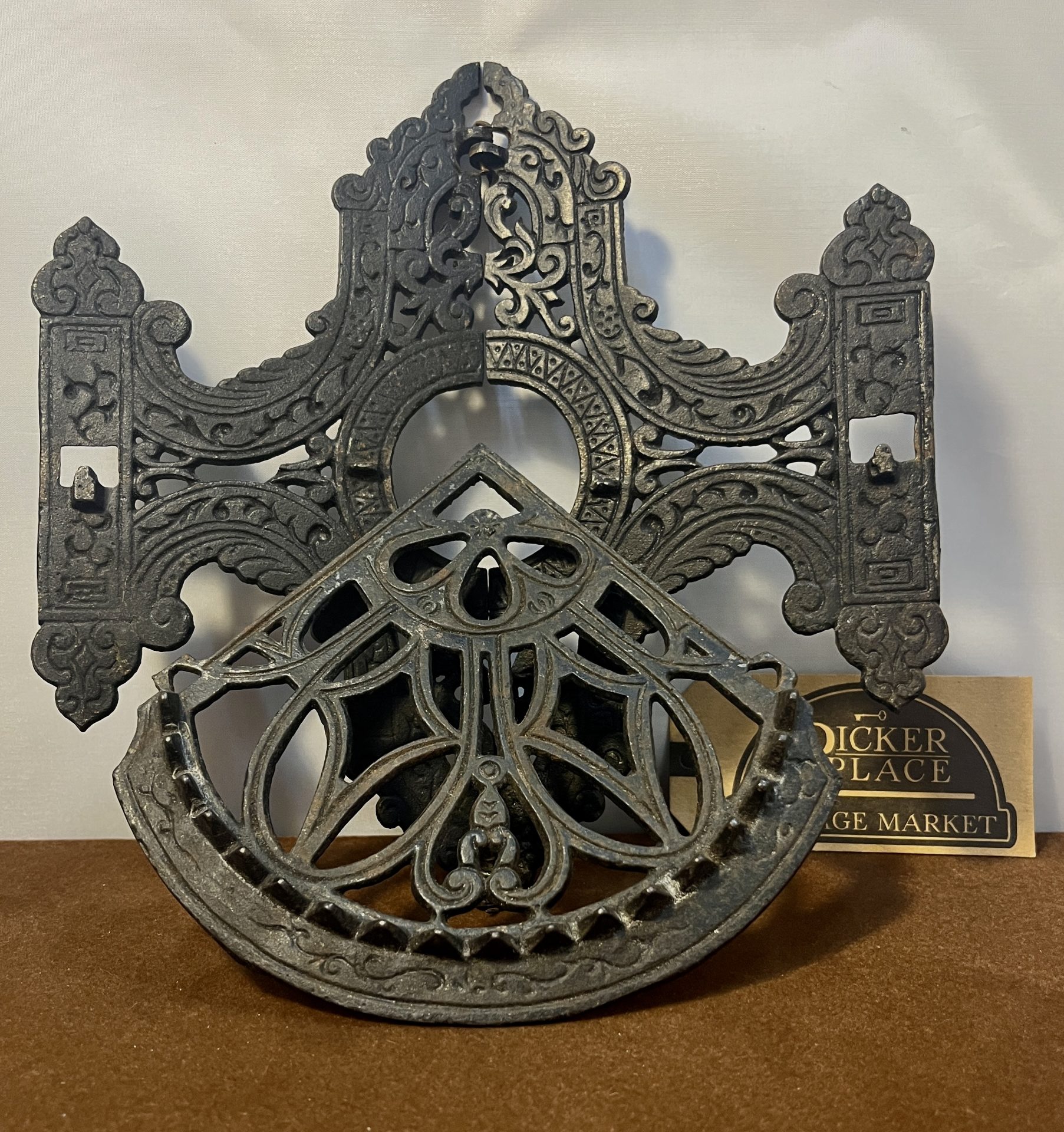 Cast Iron Shelf - Picker Place