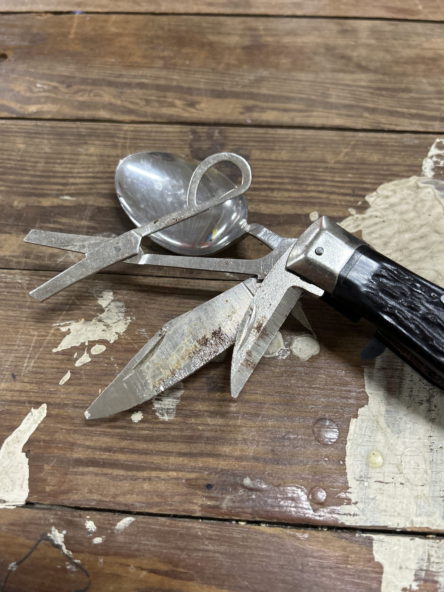 Camp Knife, 11 Blades | Picker Place