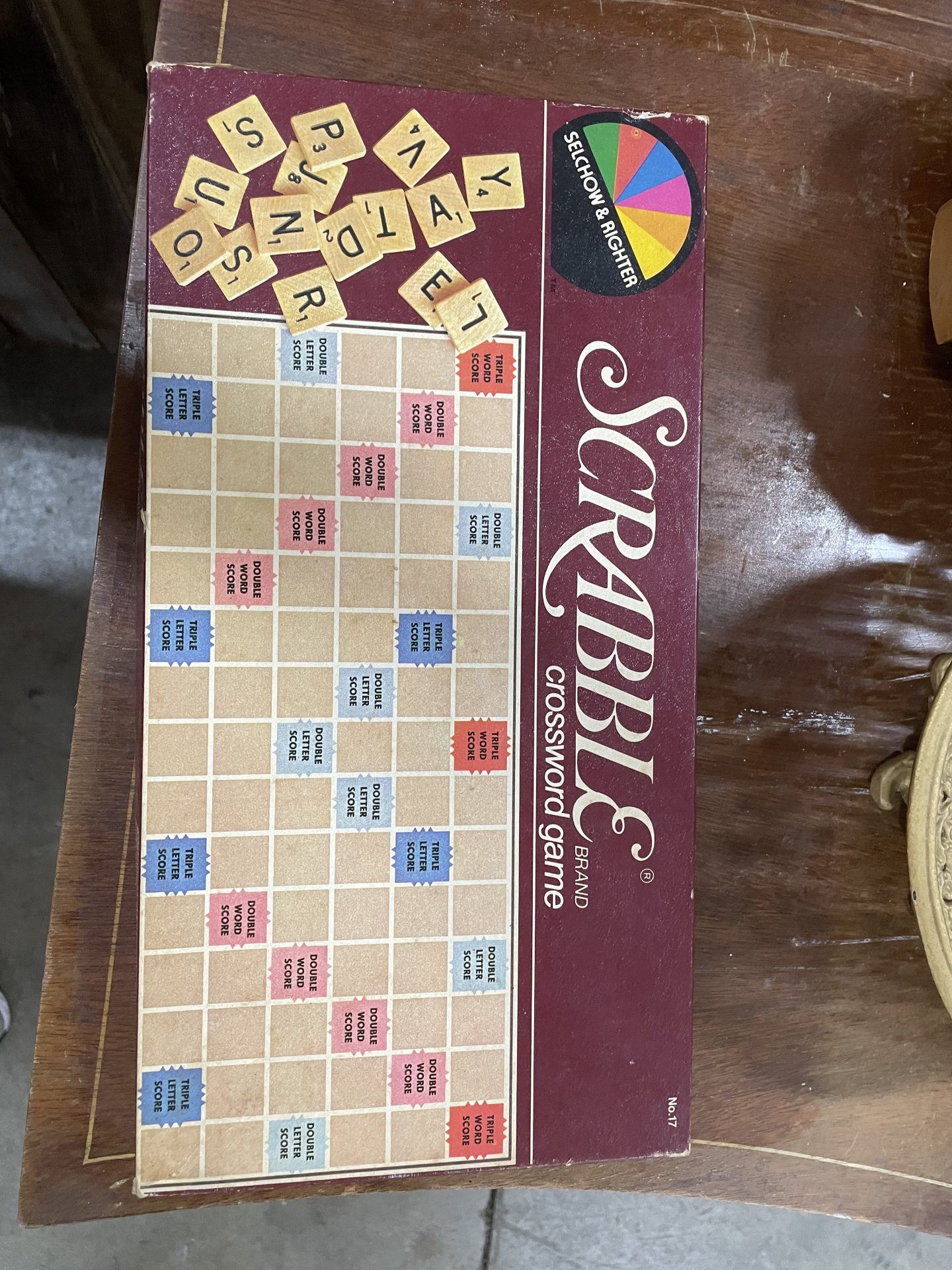 Scrabble Board - Picker Place