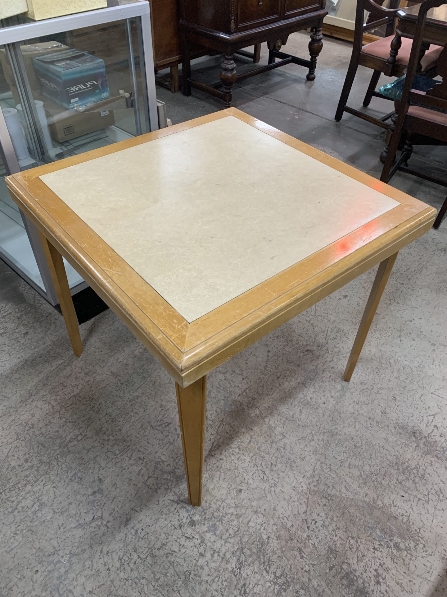 Card Table - Picker Place