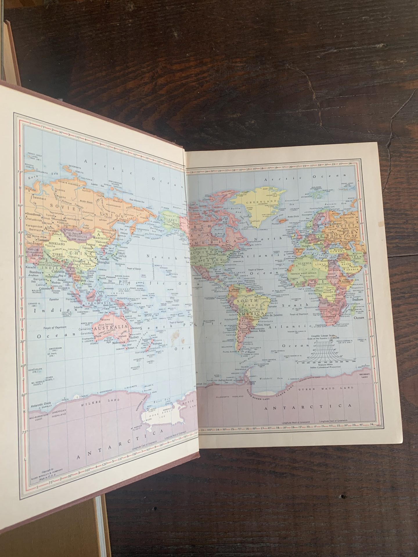 World Guide | Picker Place