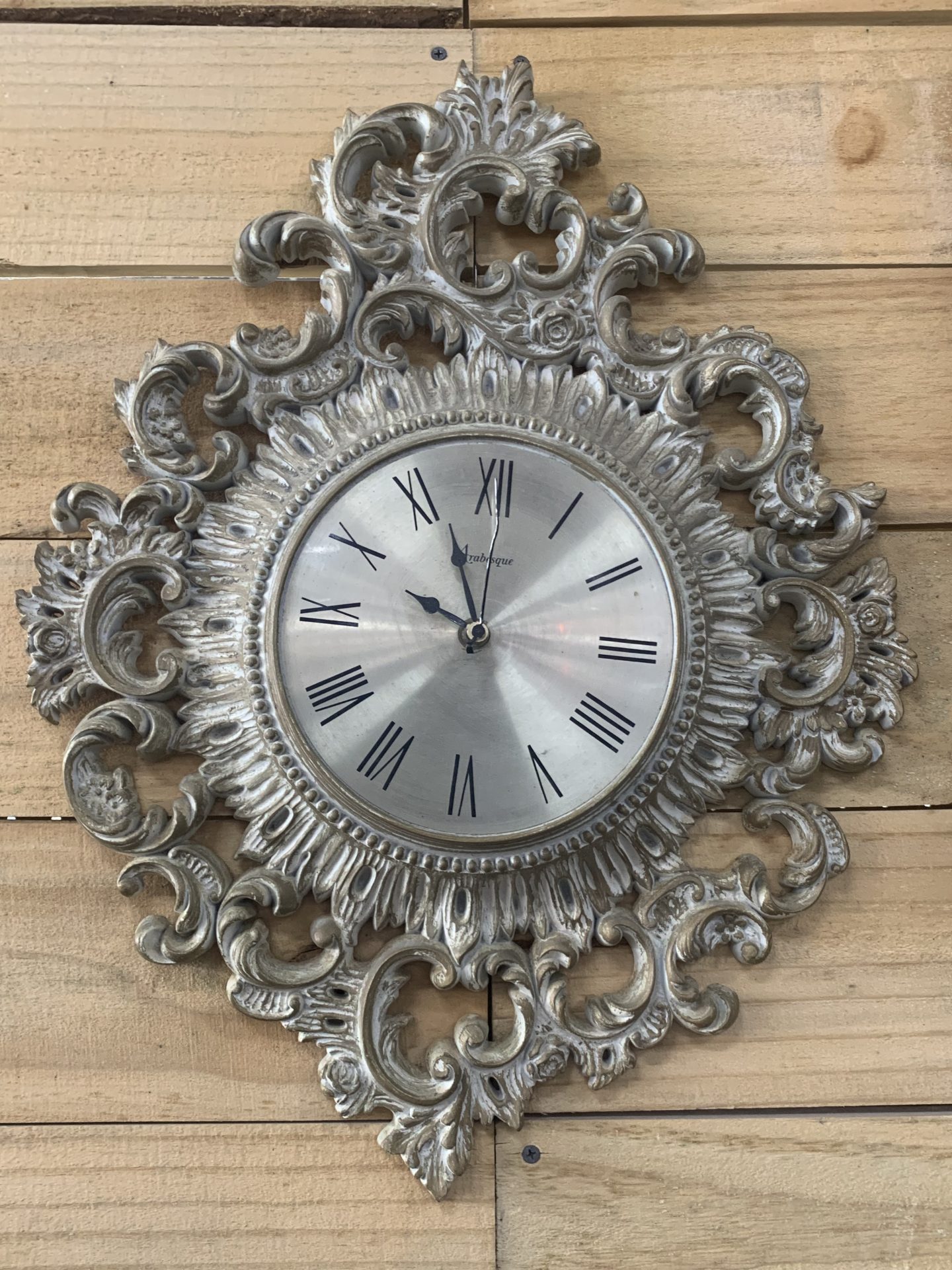 Arabesque Clock - Picker Place