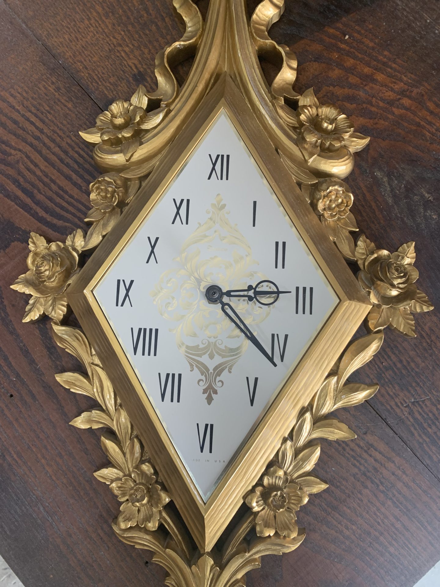 Syroco Wall Clock - Picker Place