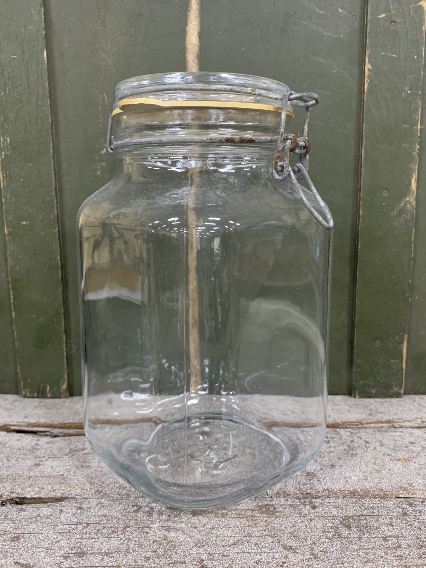 Glass Jar w/ Lid - Picker Place