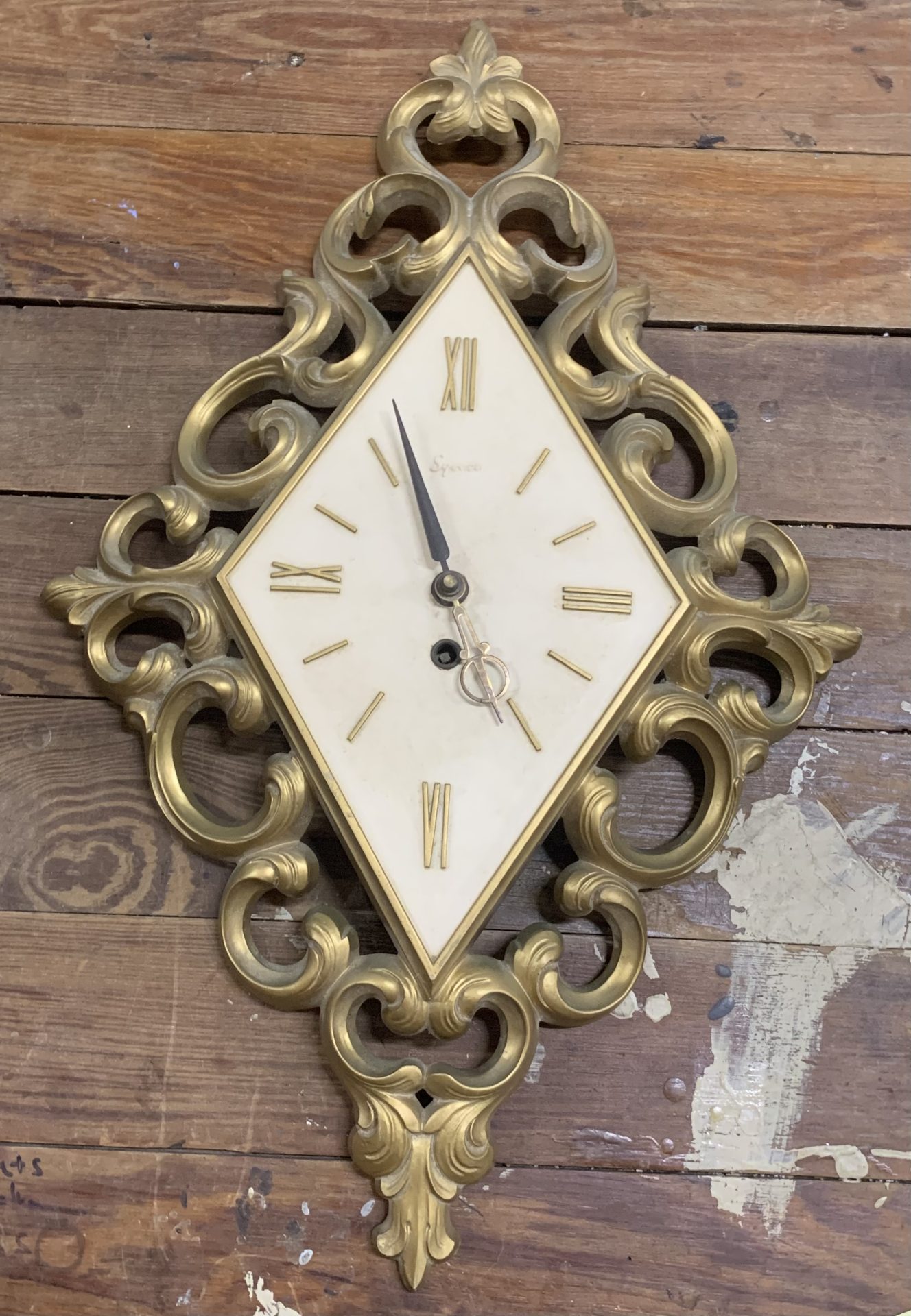 Syroco Wall Clock | Picker Place