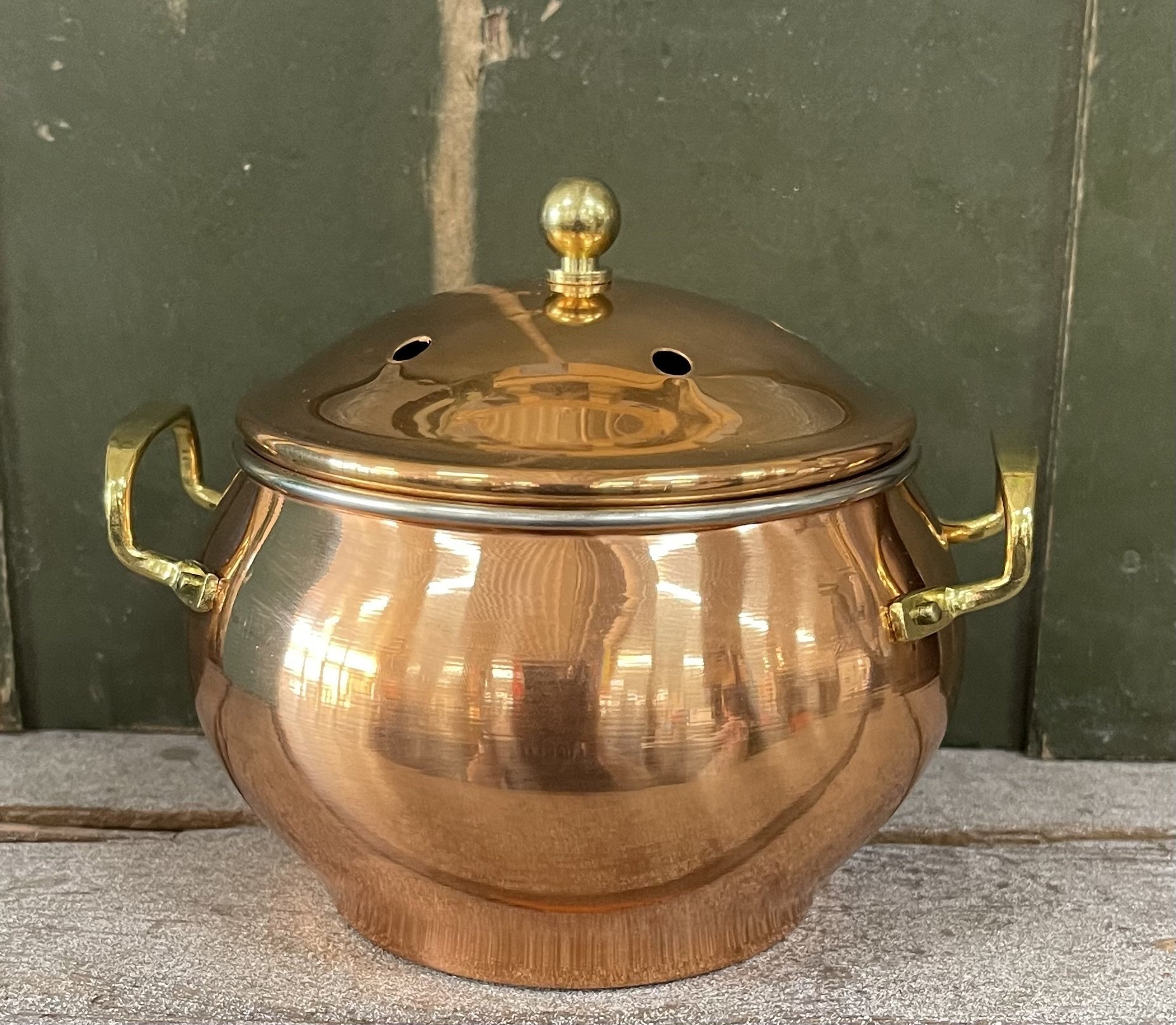 Copper Garlic Keeper - Picker Place