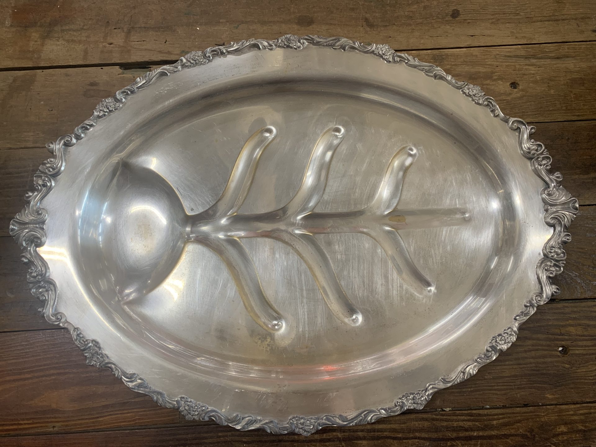 Silver Footed Meat Platter - Picker Place
