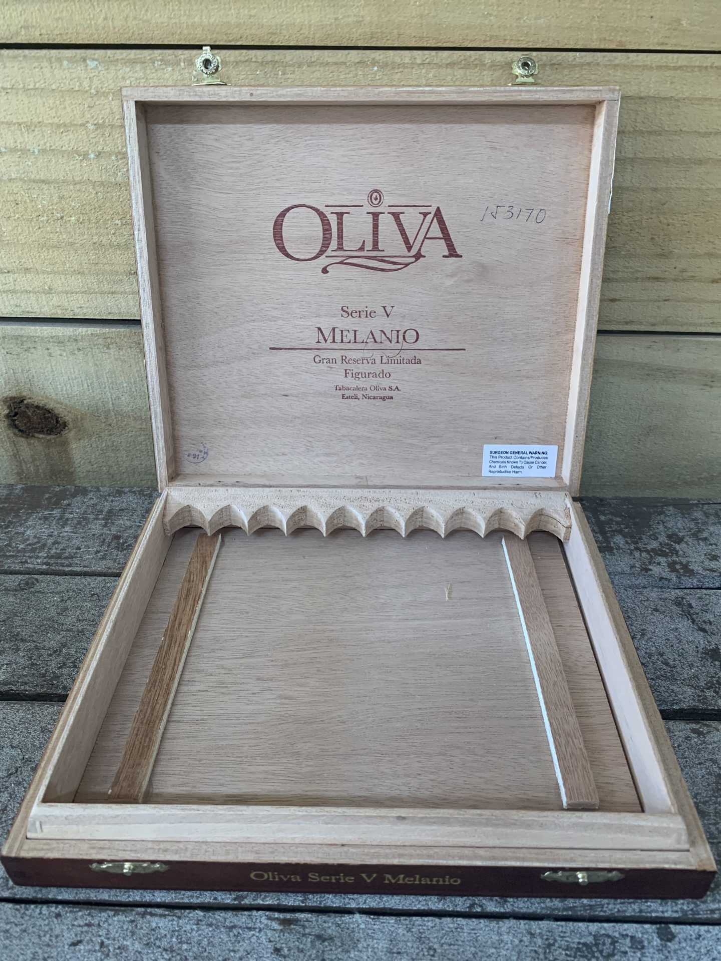 Oliva Cigar Box | Picker Place