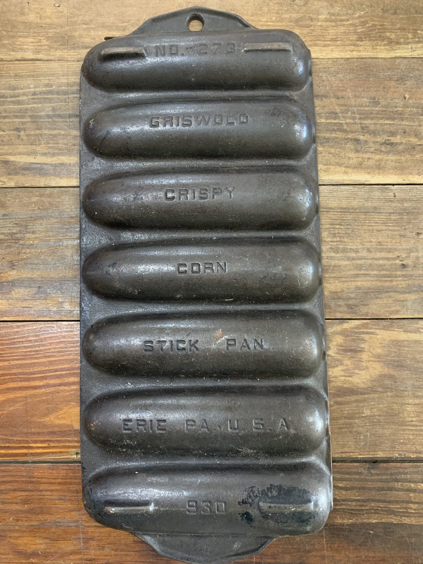 Griswold Crispy Corn Stick Pan - Picker Place