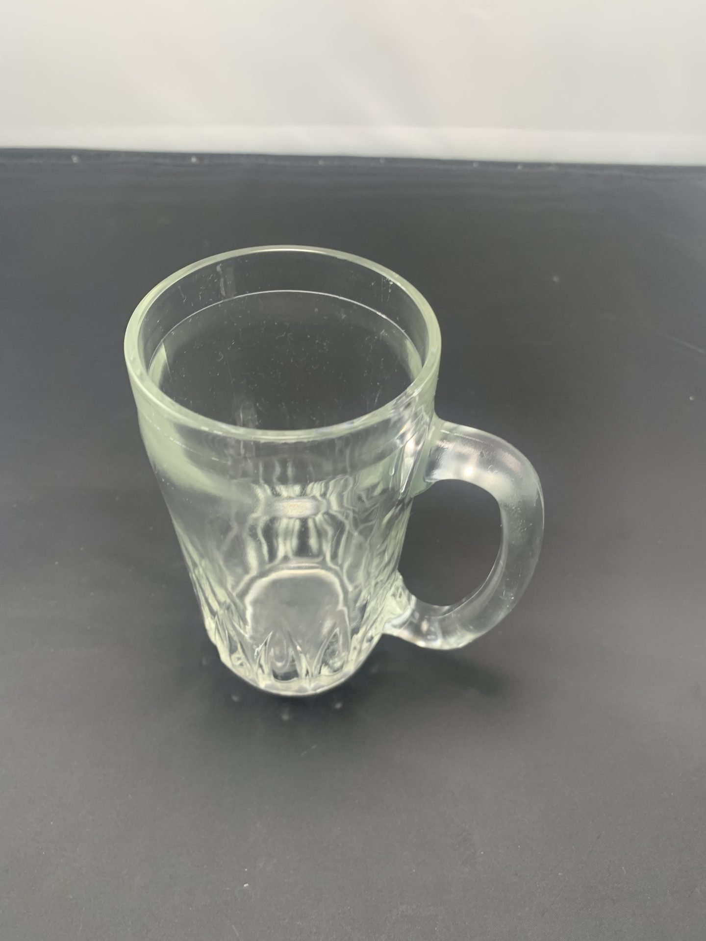 Glass Cup w/Handle - Picker Place