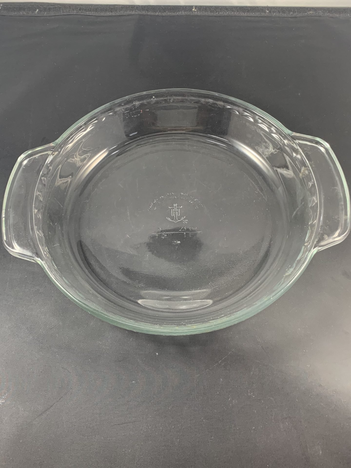 Anchor Hocking 9" Pie Plate - Picker Place