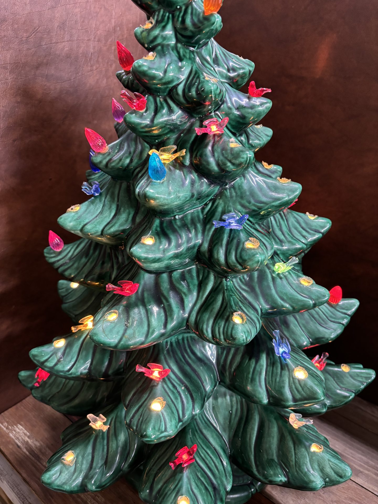 1970s Atlantic Mold 23" Christmas Tree - Picker Place