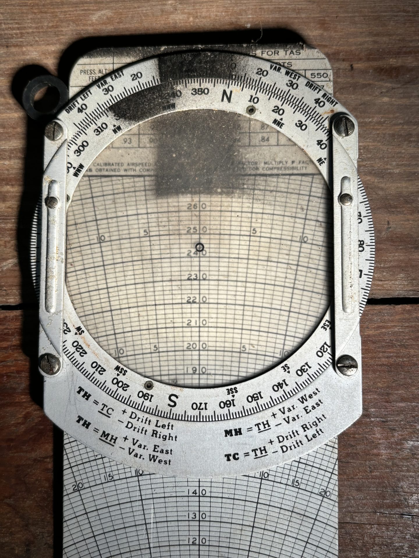 E6B Flight Navigation Calculator | Picker Place