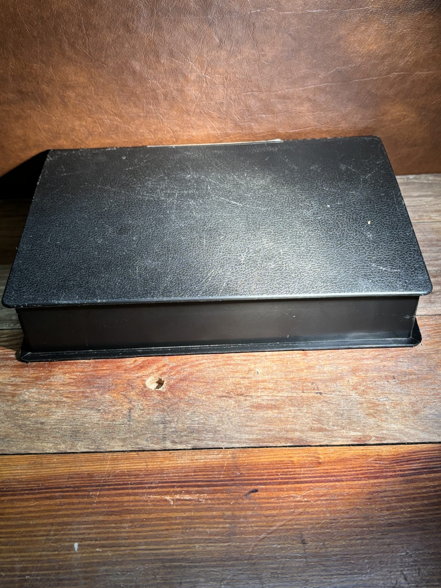 Revolver Prop w/Case - Picker Place