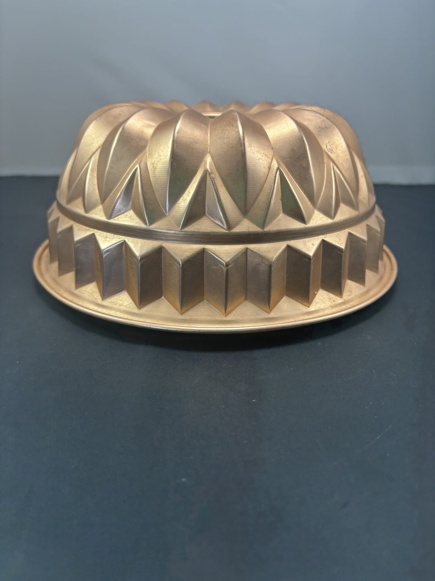 Classic Dome Jello Mold - Picker Place