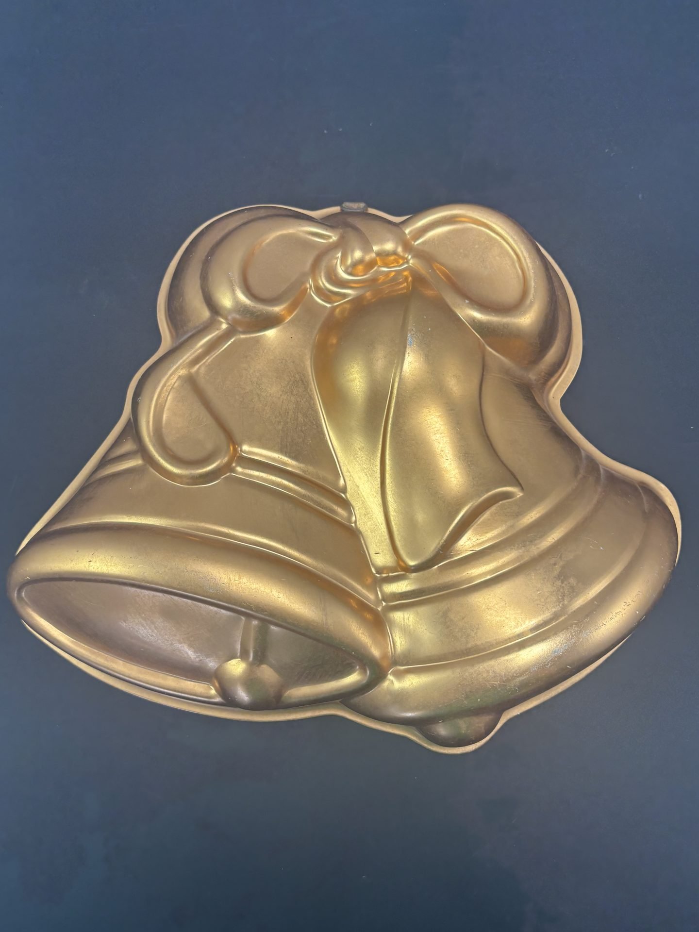 Festive Bell Jello Mold - Picker Place