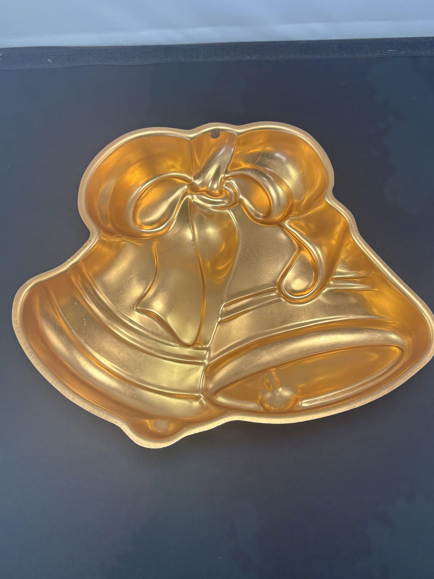 Festive Bell Jello Mold - Picker Place