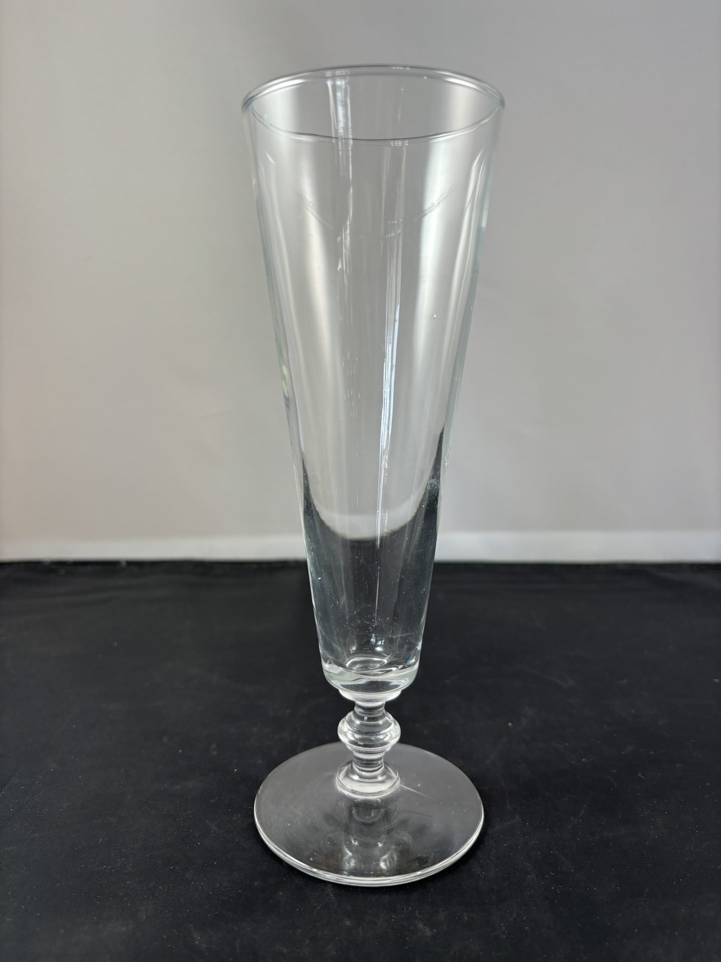 Tall Pilsner Beer Glass - Picker Place