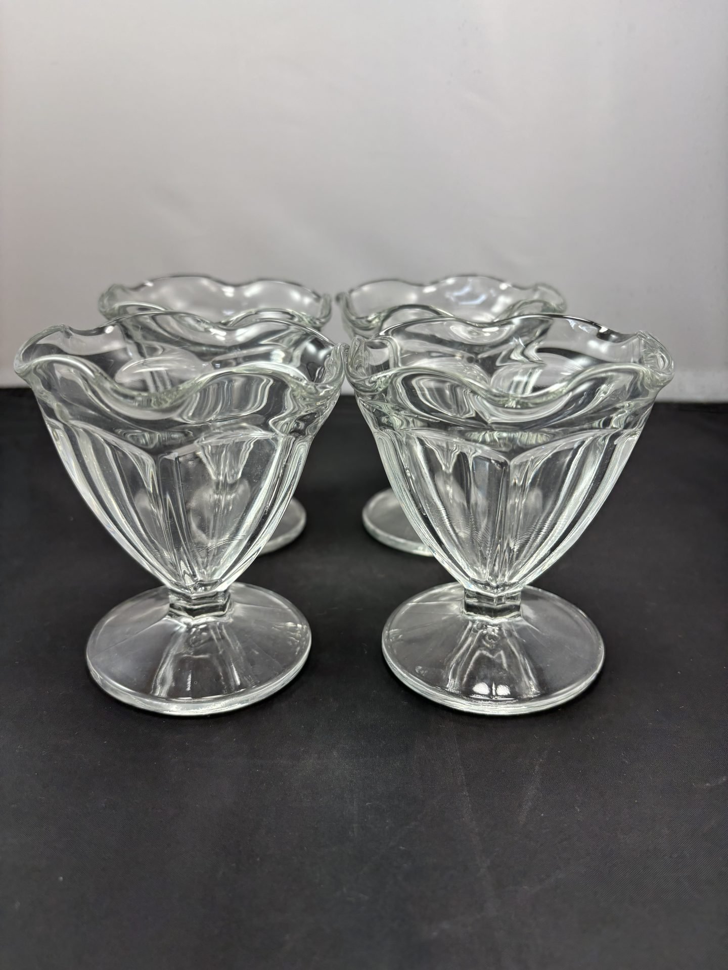 4 Anchor Hocking Ice Cream Glasses - Picker Place
