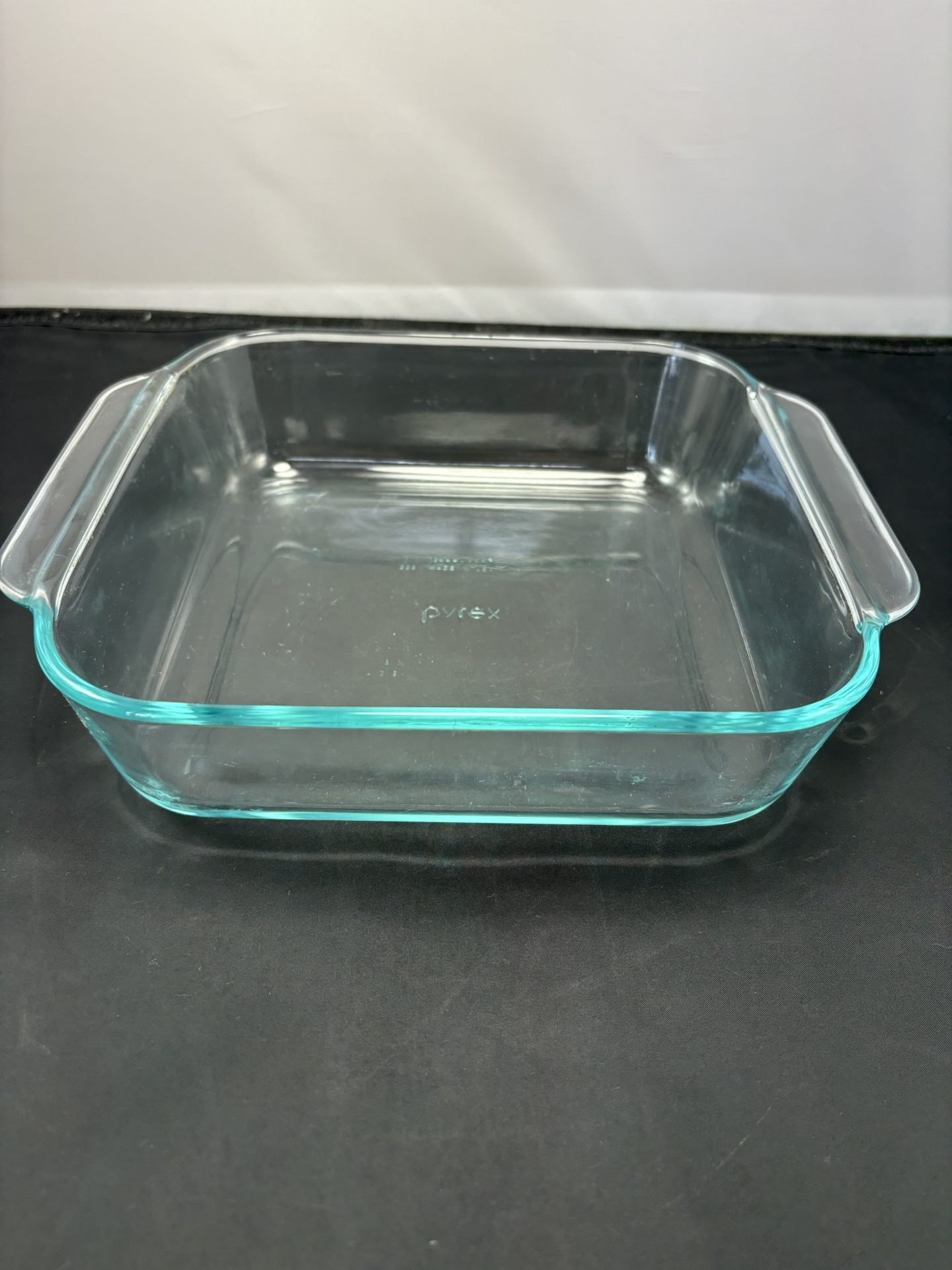 Pyrex Square Glass Baking Dish - Picker Place