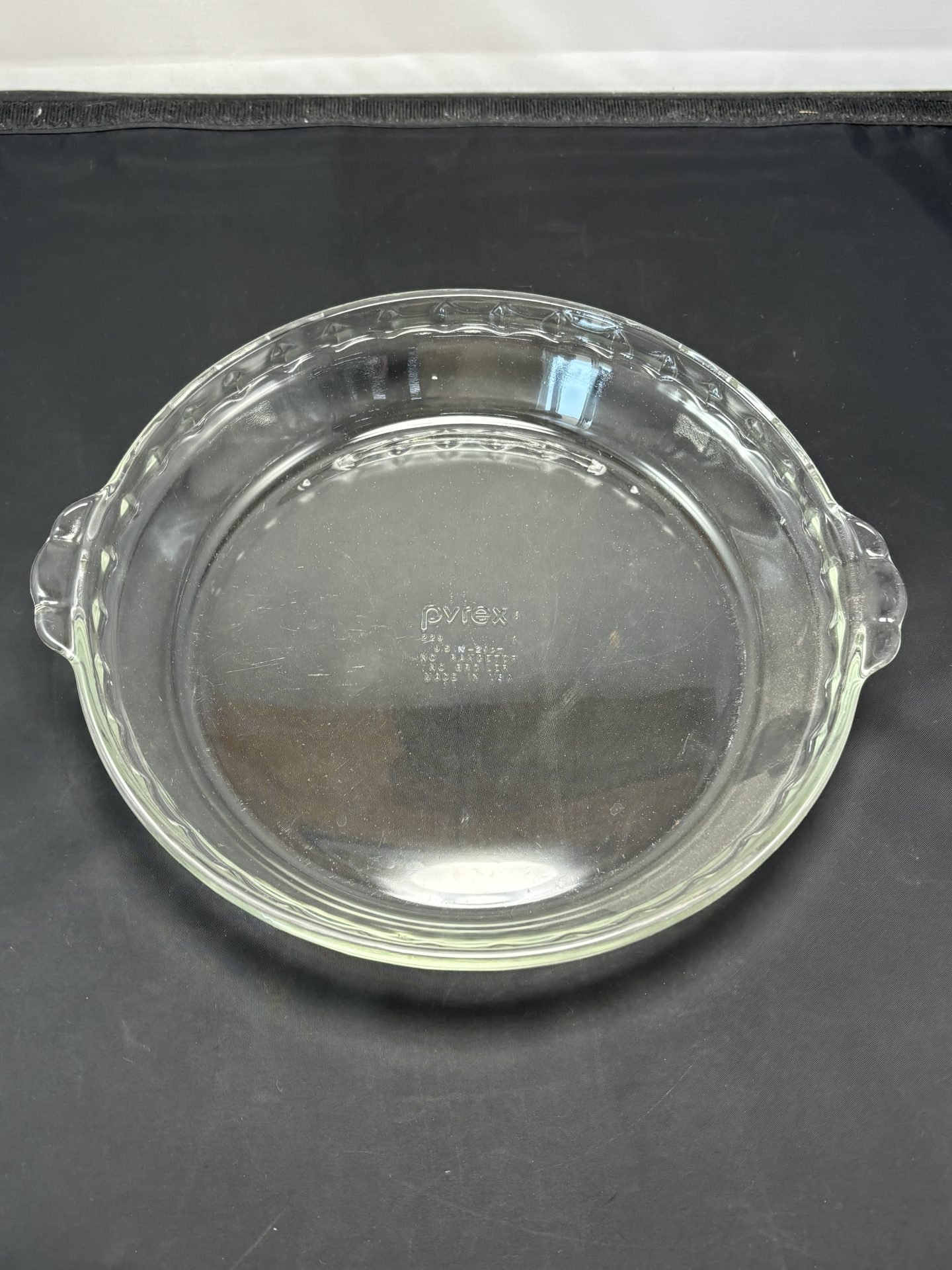 Pyrex Pie Dish | Picker Place