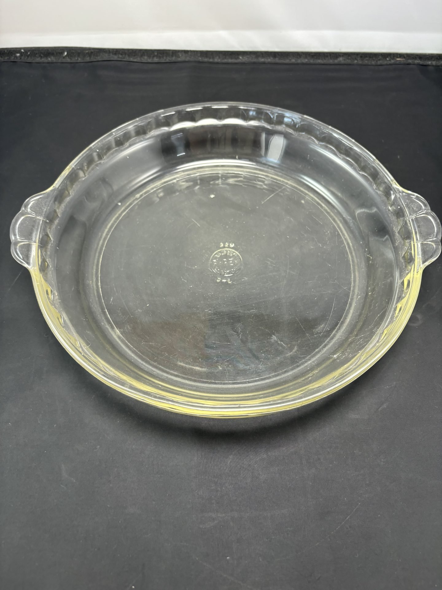 1940s Pyrex Pie Dish - Picker Place