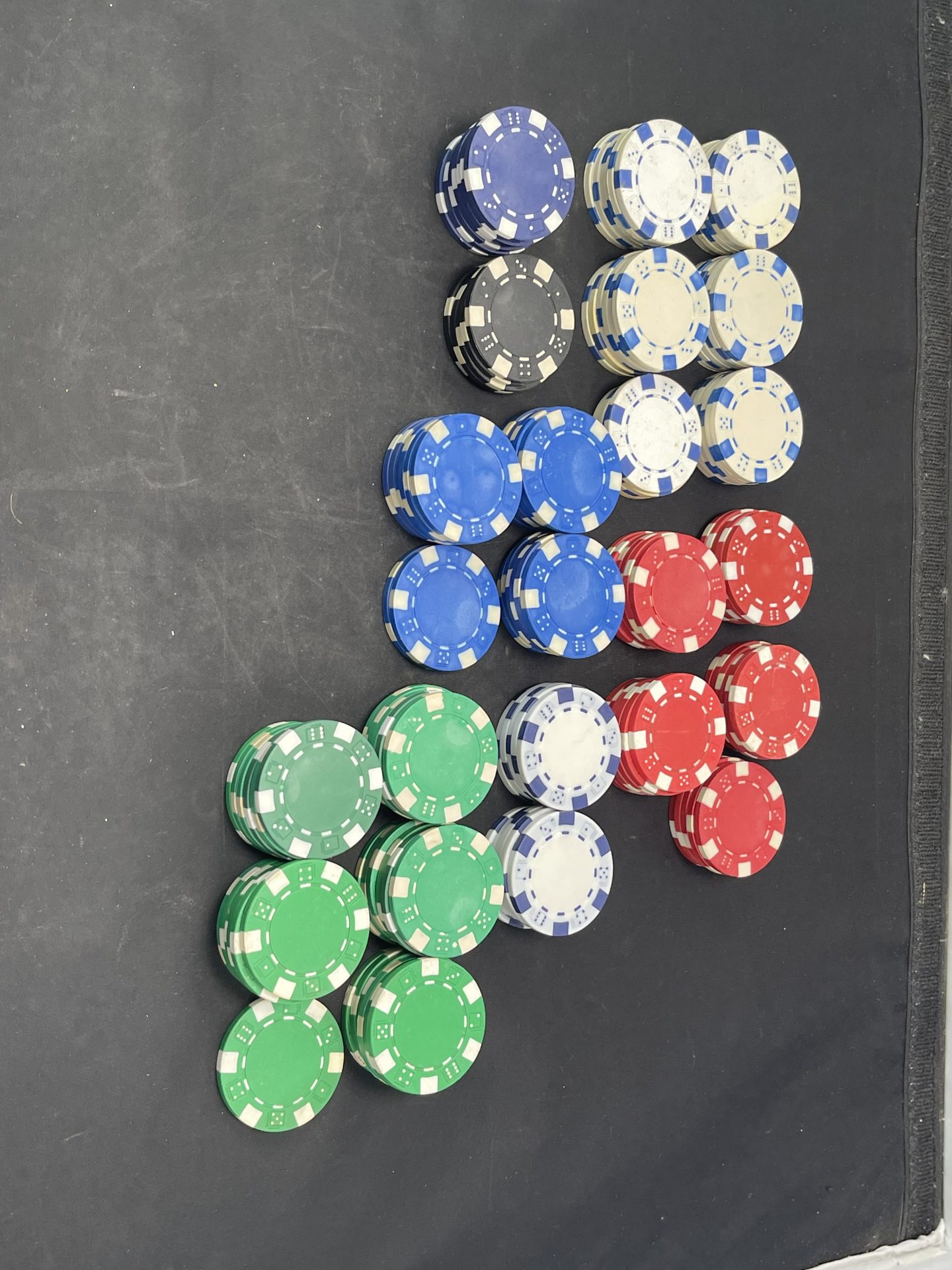 Multi-Color Poker Chips - Picker Place