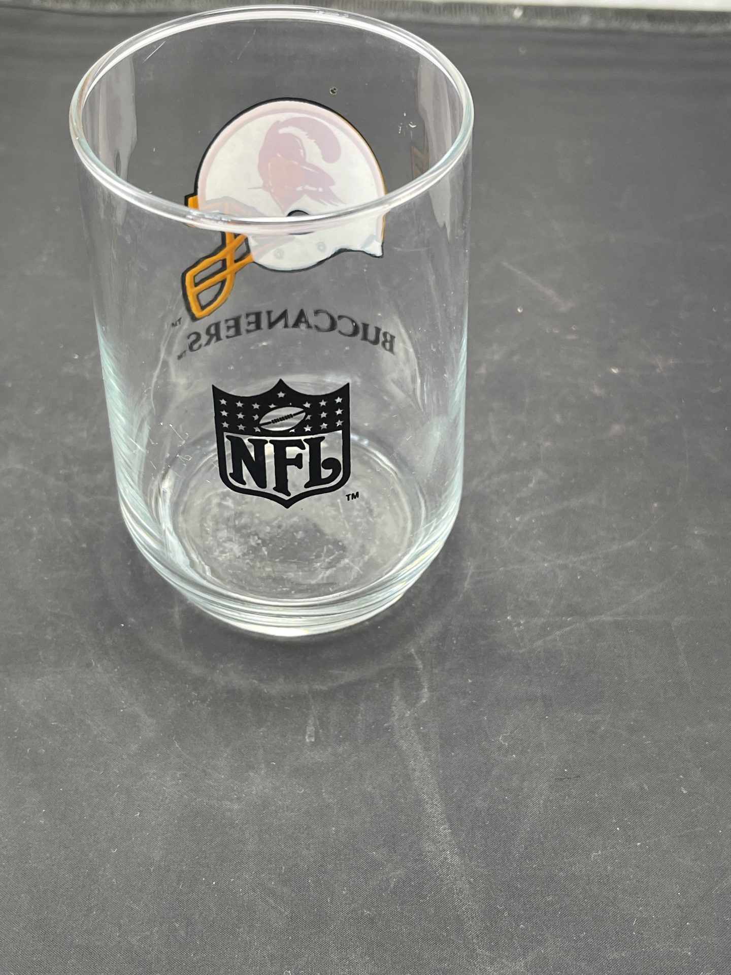 Tampa Bay Buccaneers Glass - Picker Place