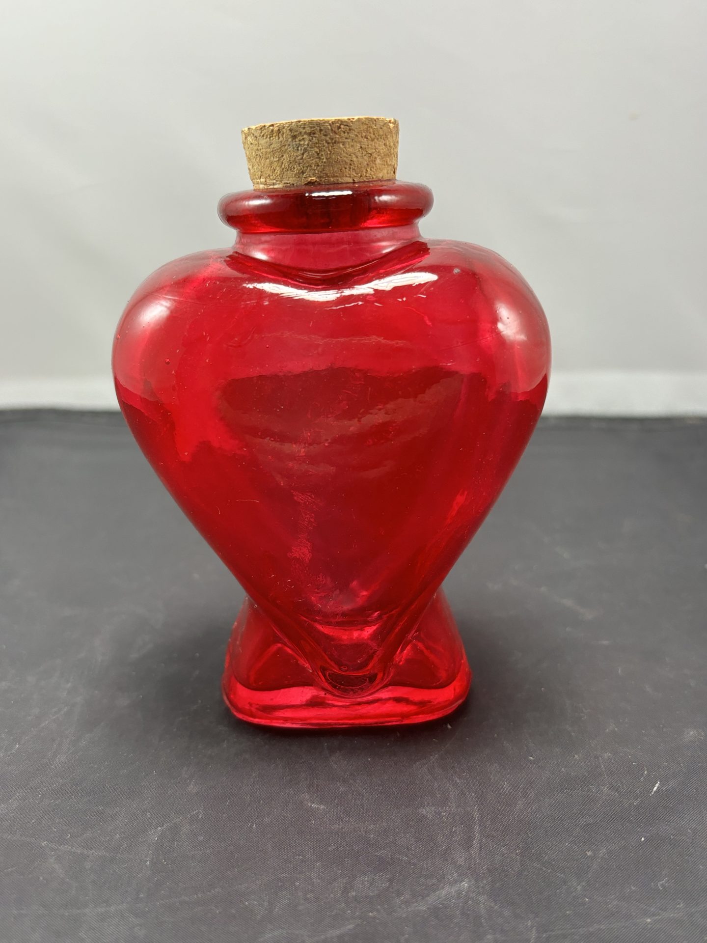 Red Heart shape Diffuser - Picker Place