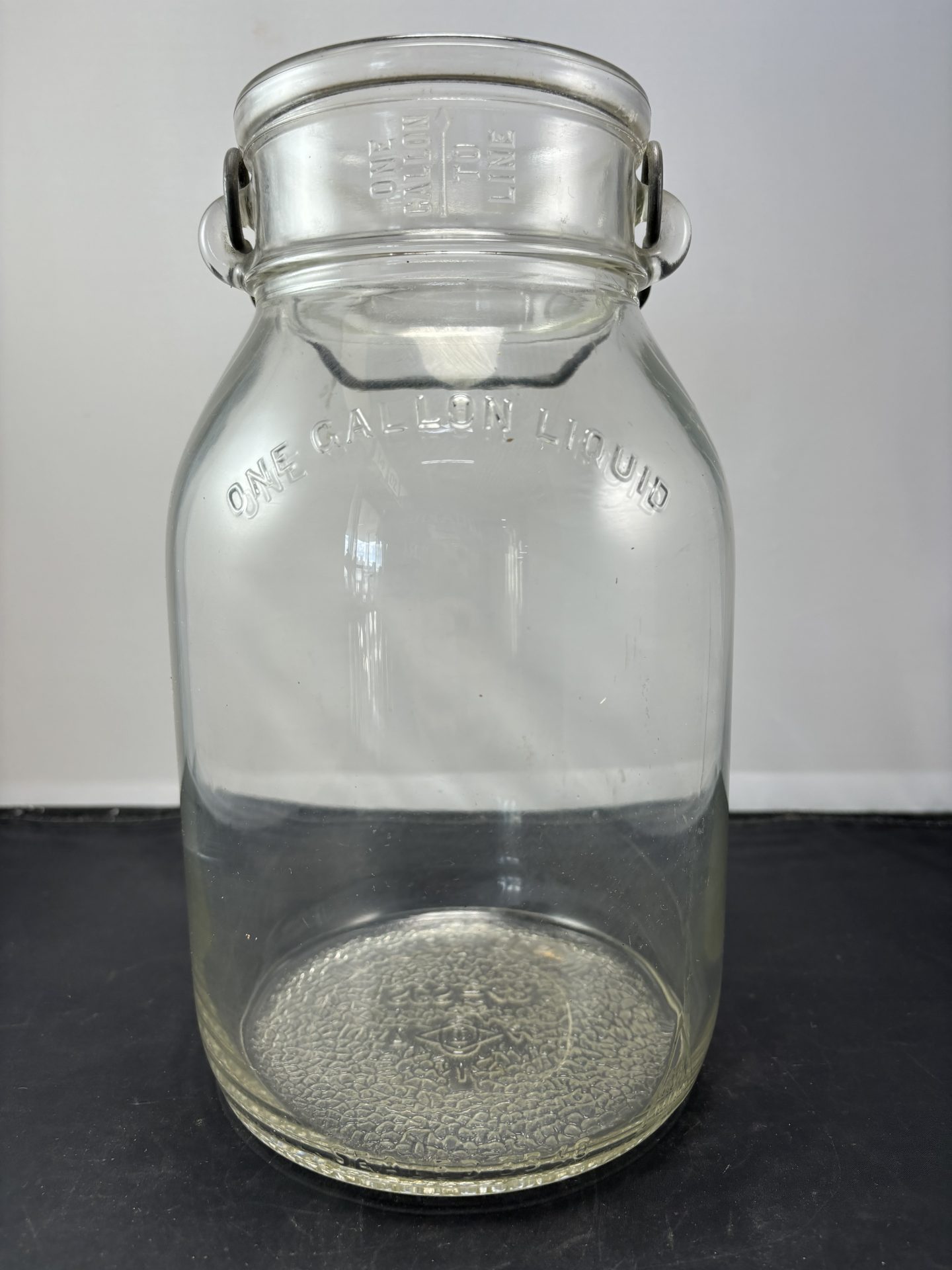 One Gallon Jar - Picker Place