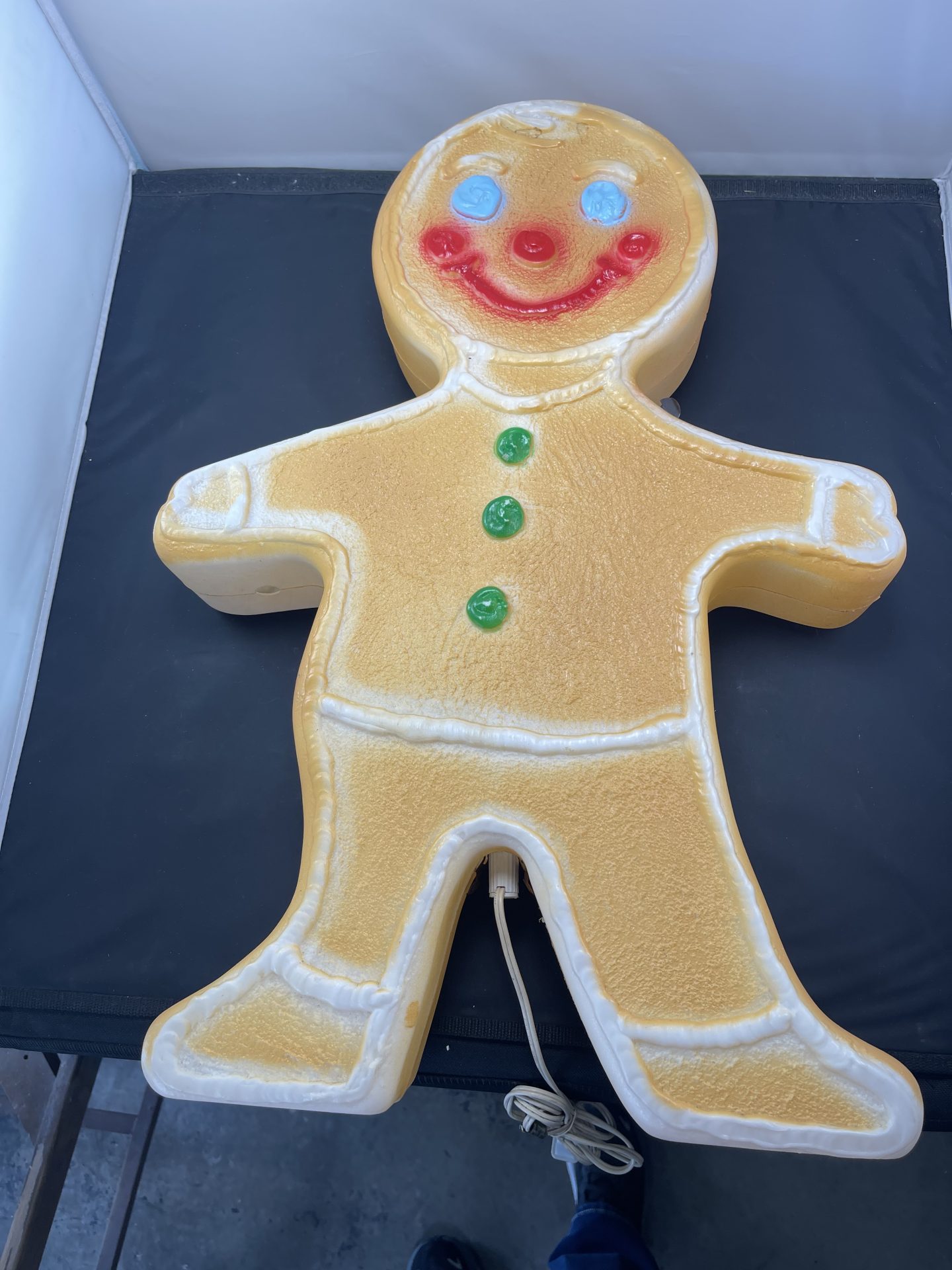 Gingerbread Man Blow Mold - Picker Place