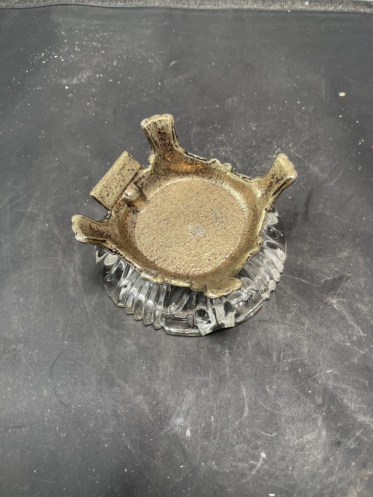 Crystal Ashtray w/Stand - Picker Place