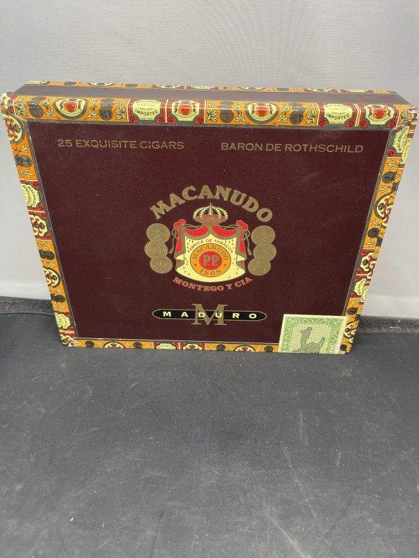 Macanudo Montego Y CIA Cigar Box - Picker Place