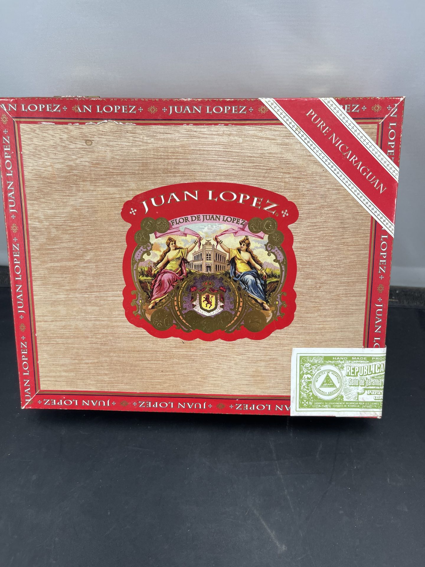 Juan Lopez Cigar Box - Picker Place