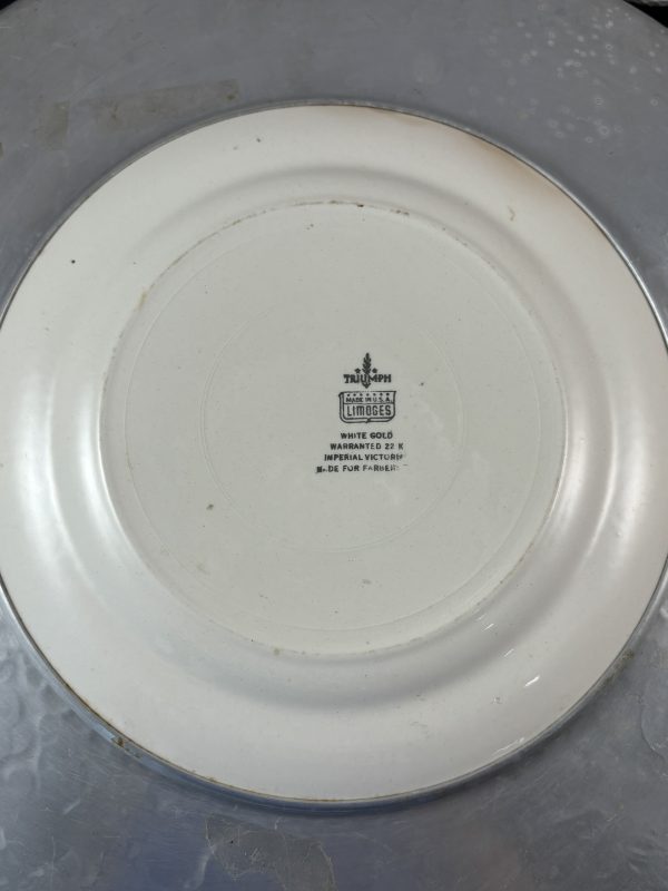 Farberware Etched Aluminum Platter - Picker Place