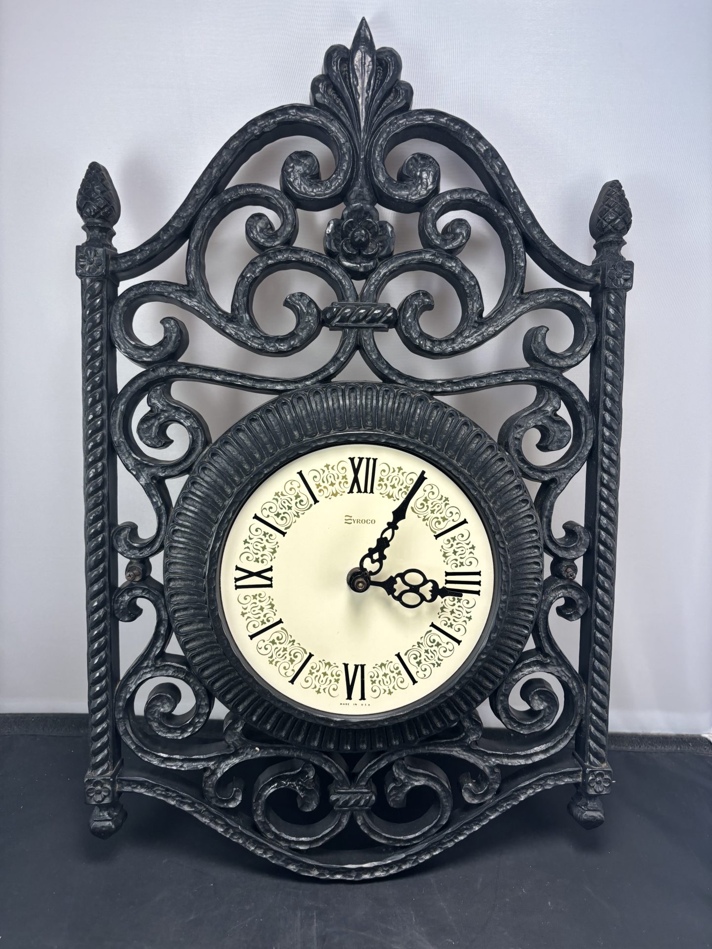 1969 Syroco Wall Clock - Picker Place