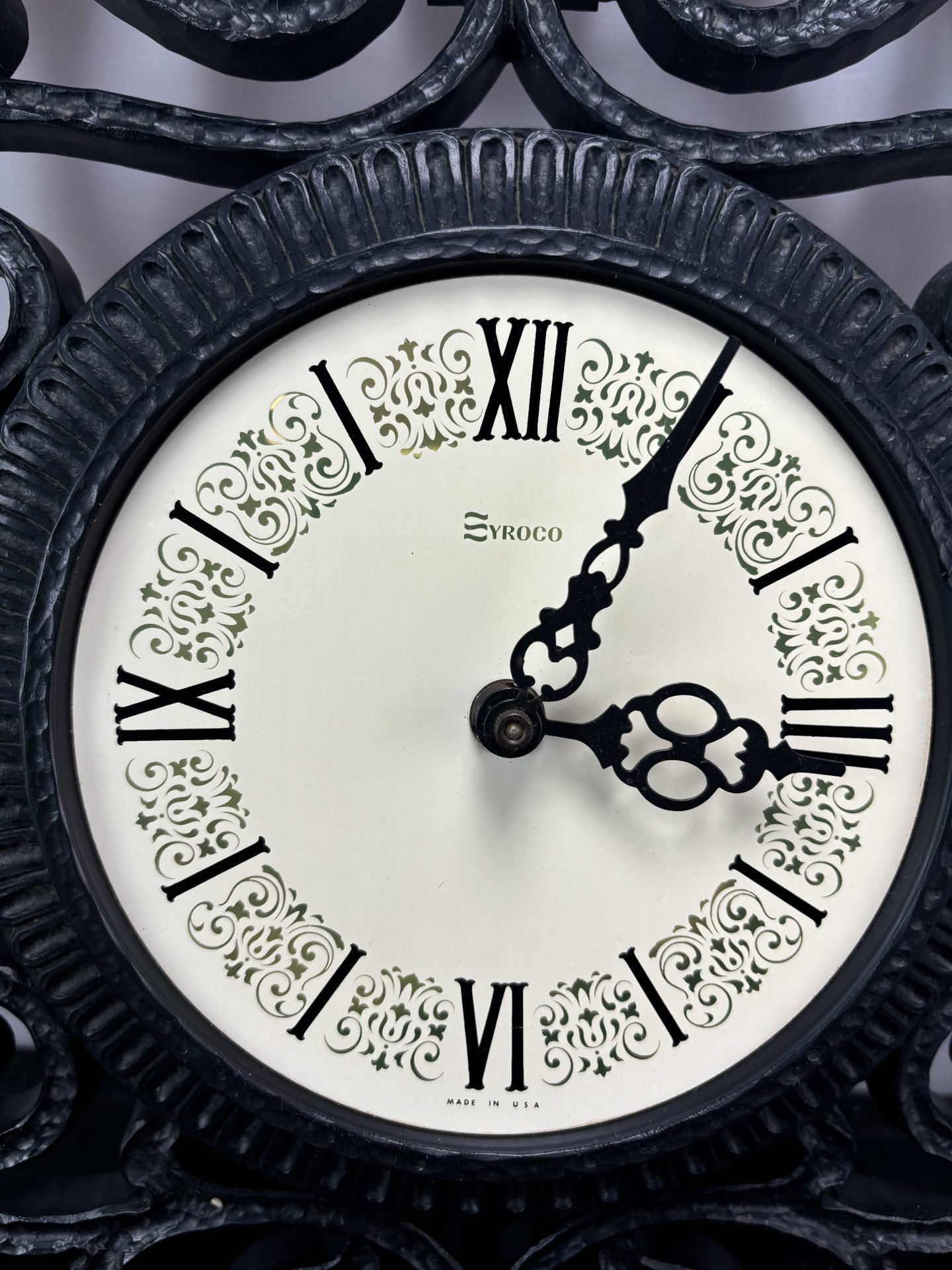 1969 Syroco Wall Clock - Picker Place