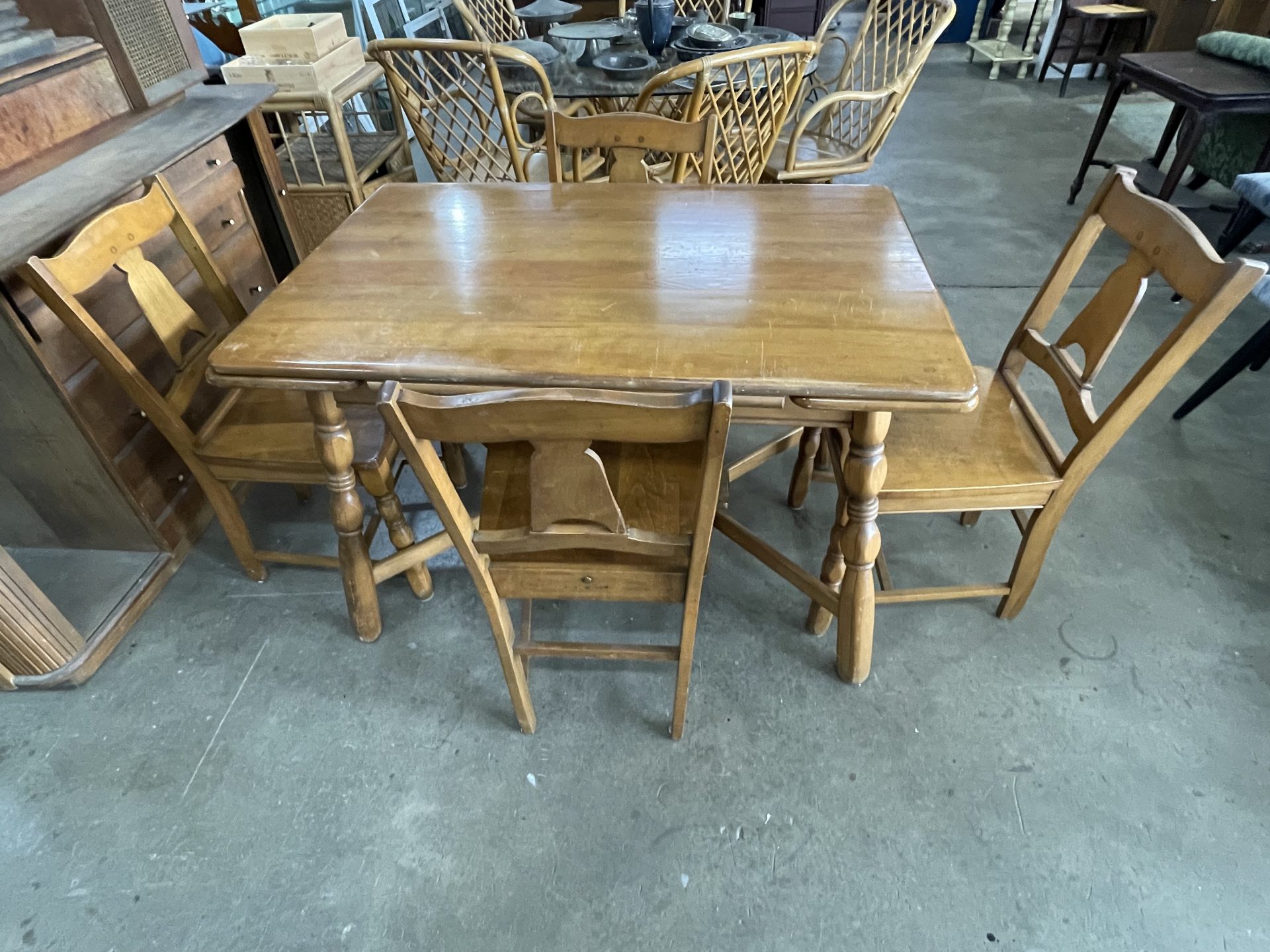 1950's Solid Wood Maple Set - Picker Place