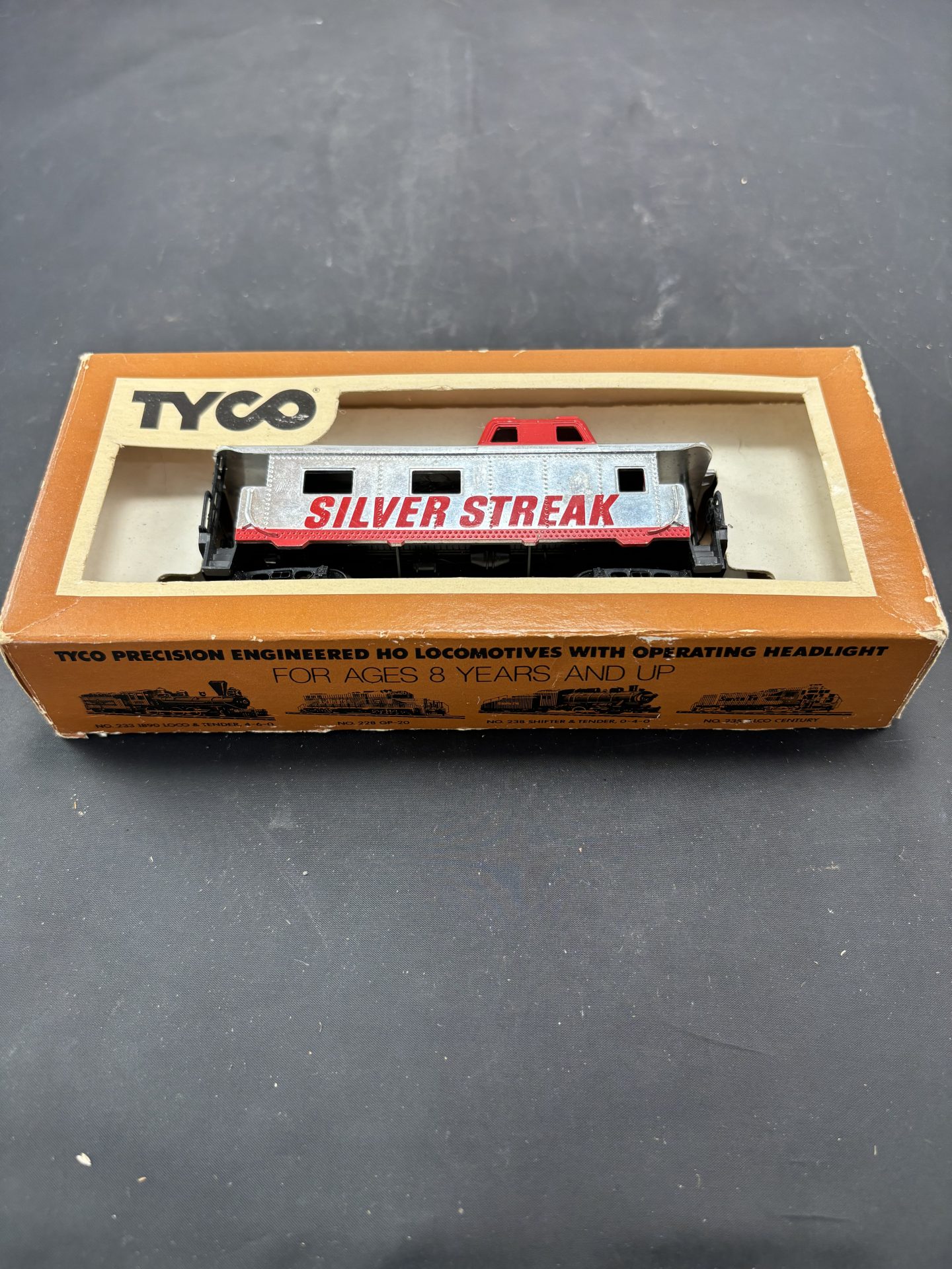 Tyco HO Caboose Silver Streak - Picker Place