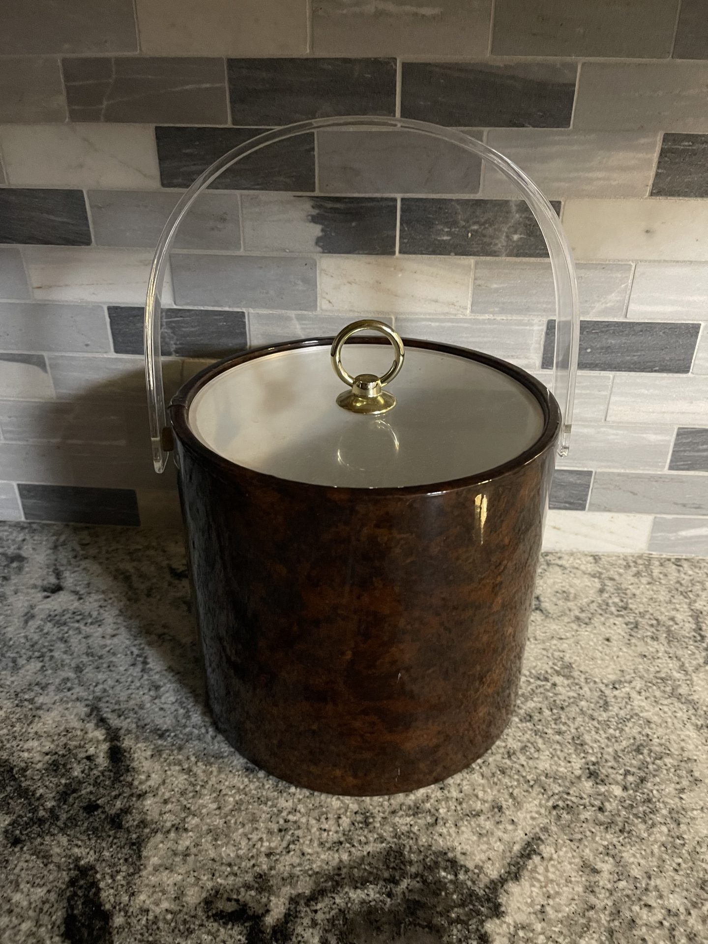 MCM Ice Bucket @DFW - Picker Place