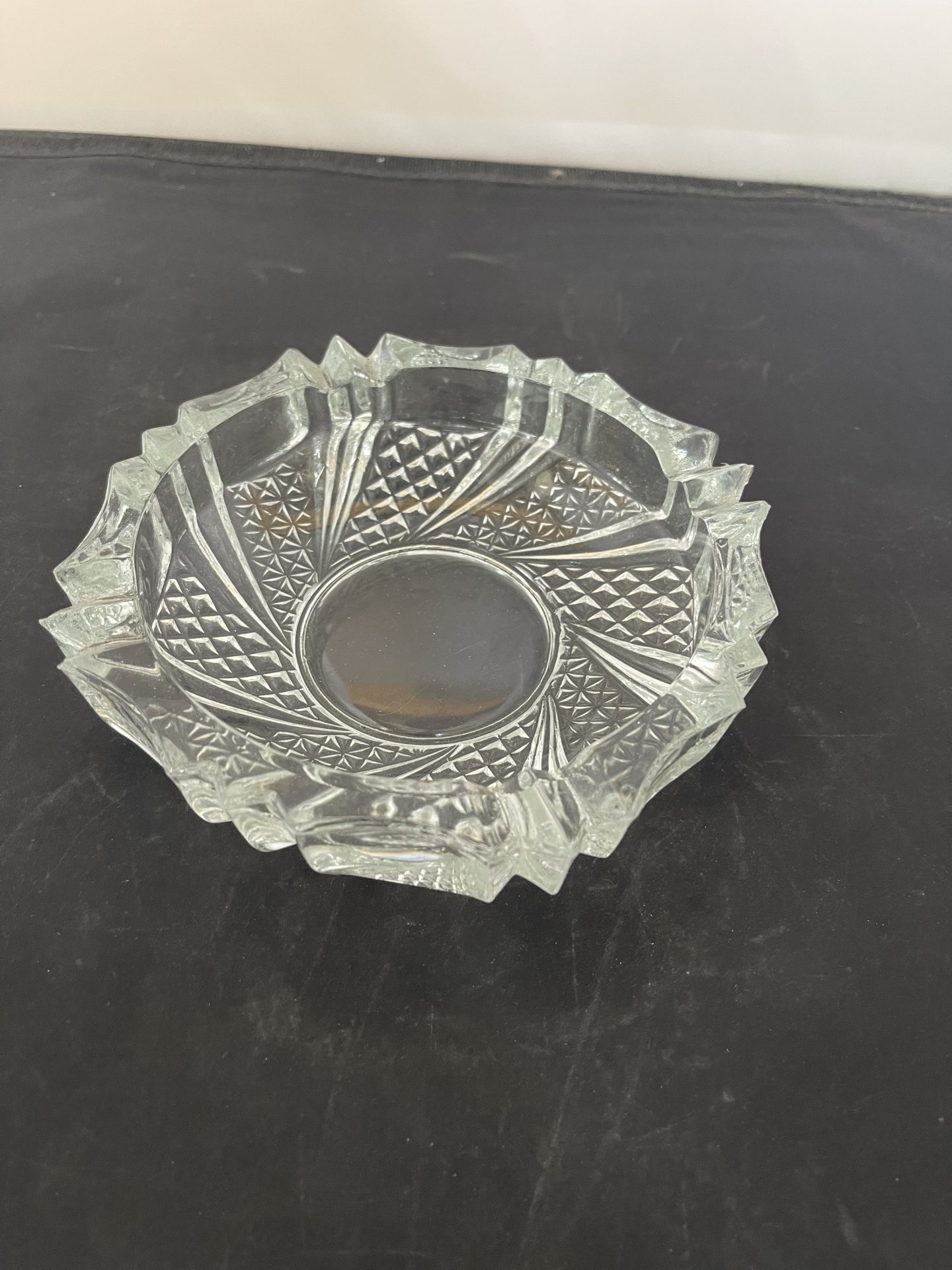 Heavy Crystal Glass Ashtray - Picker Place