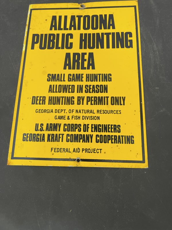 Public Hunting Area Sign - Picker Place