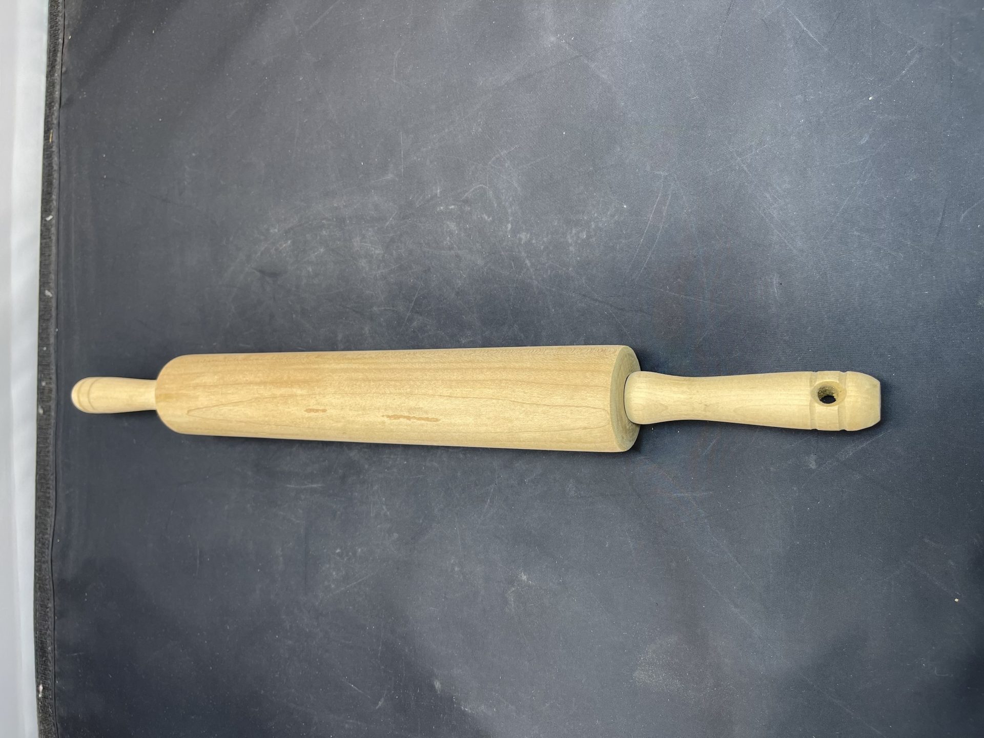 Classic Wooden Rolling Pin - Picker Place