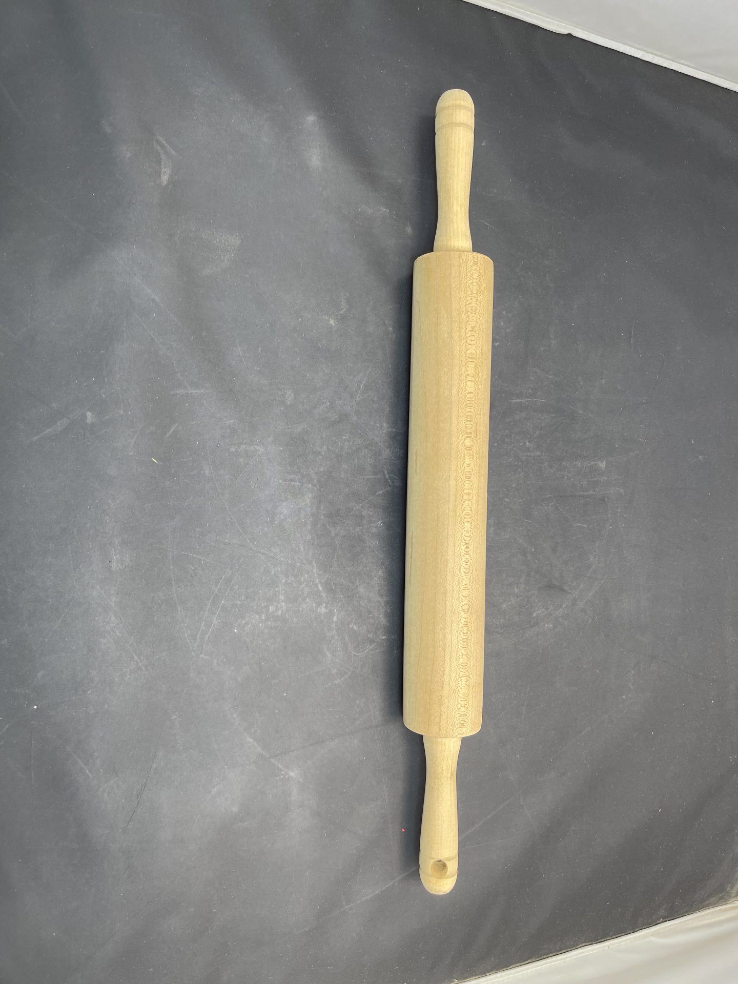 Classic Wooden Rolling Pin - Picker Place