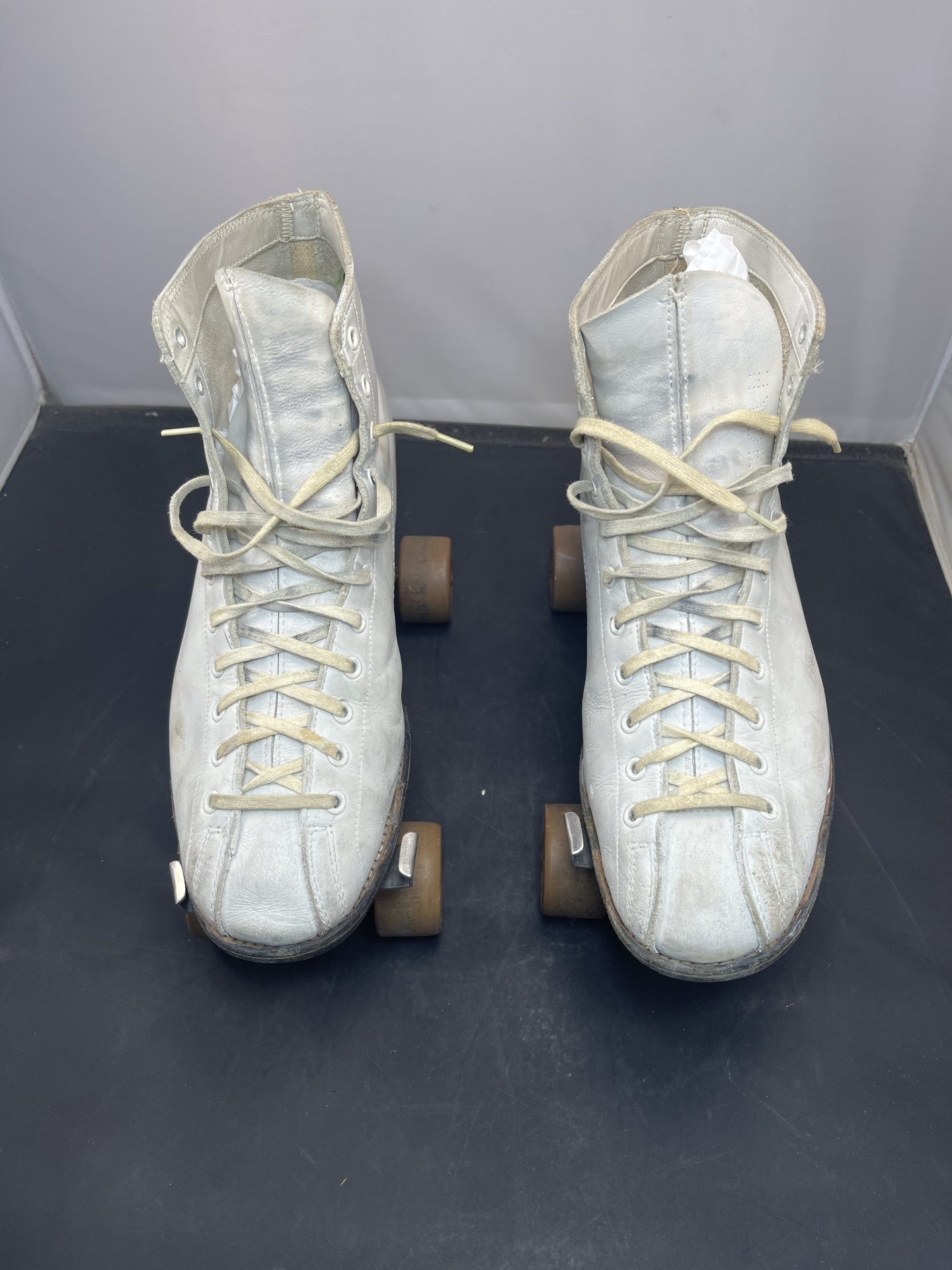 VTG Chicago Custom Roller Skates - Picker Place